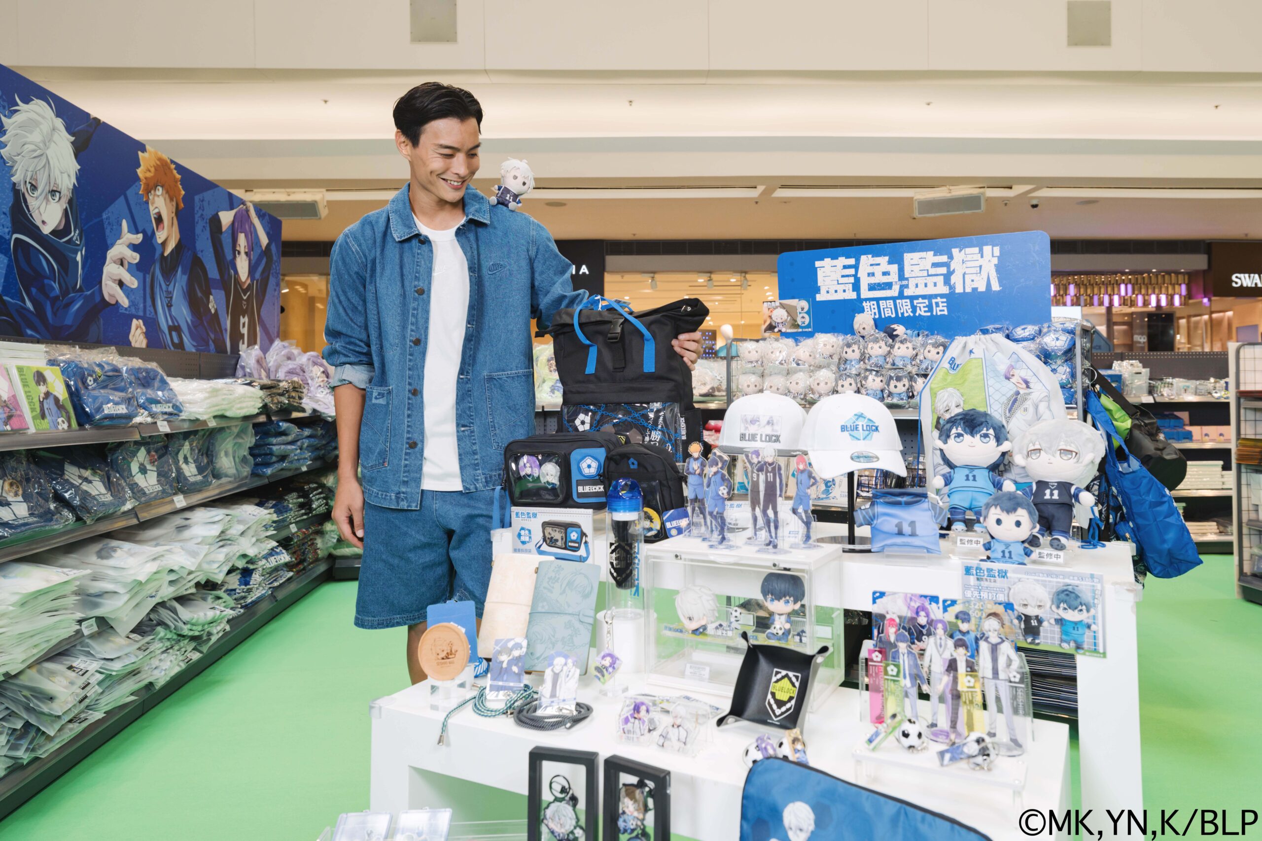 英皇娛樂限定應援概念店 0 e:ffect ，設於銅鑼灣售限定周邊精品及歌手舞台服飾展覽… | KONGGOK 港角