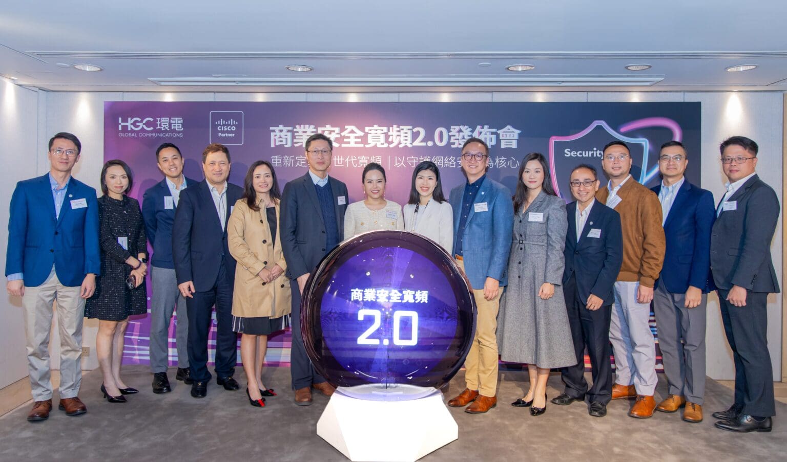 銅鑼灣首家沉浸式即撈海鮮放題美人漁，首 3 週體驗價 $258 起… | KONGGOK 港角